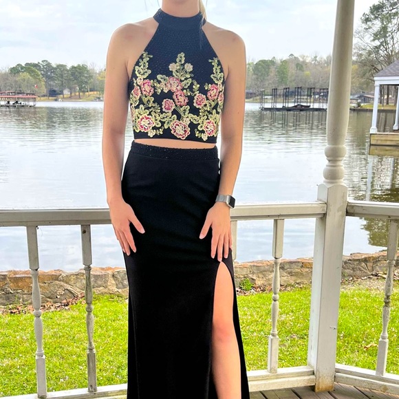 Jodi Kristopher | Dresses | Jodi Kristopher Two Piece Floral Prom Dress ...